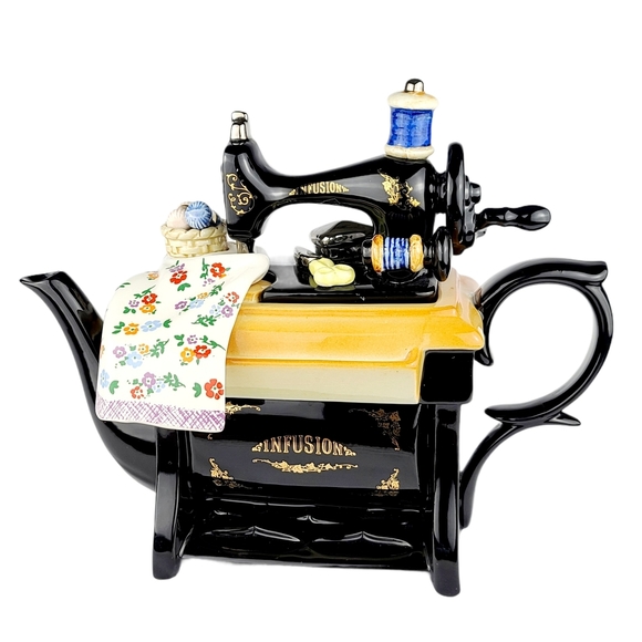Paul Cardew | Kitchen | Paul Cardew Infusion Sewing Machine Teapot ...